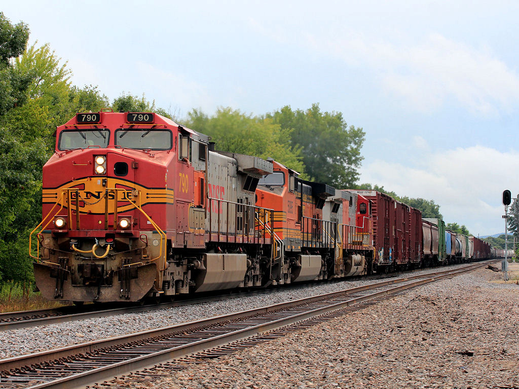 BNSF 790